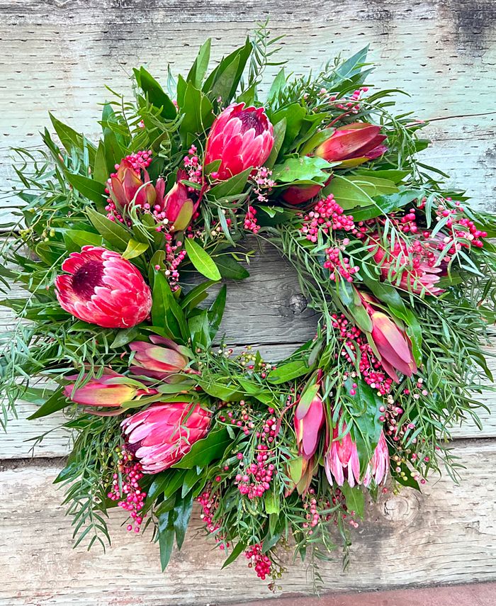 GreenishBlu Fresh Real Bayleaf, Pepperberry and Pink Ice Proteas Spring ...