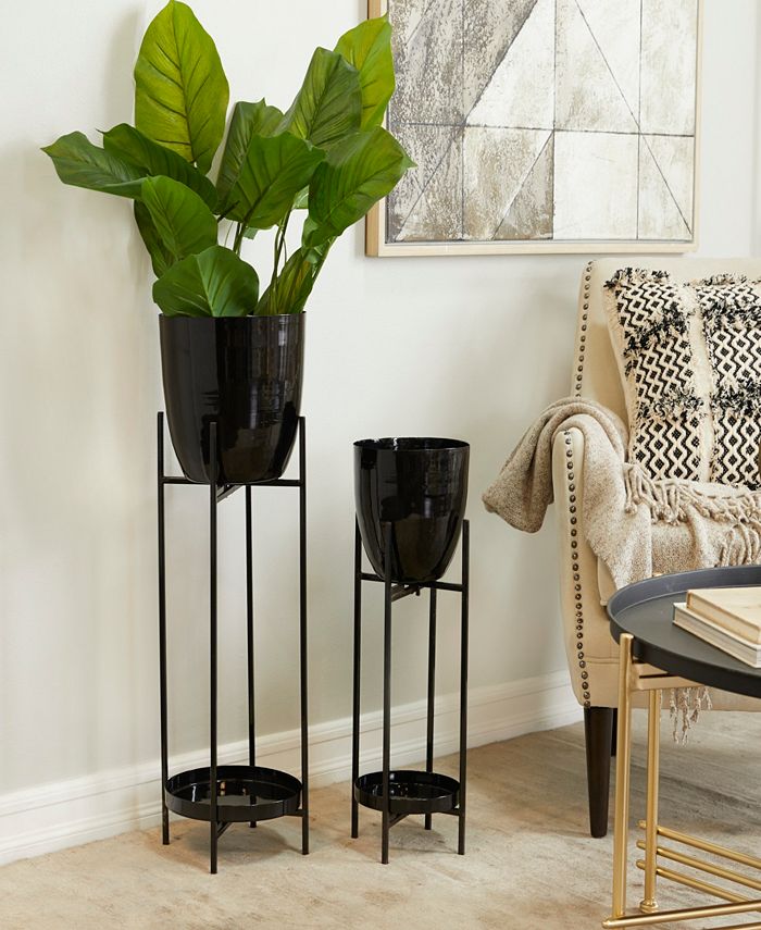 CosmoLiving Black Metal Planter with Removable Stand Set of 2 - Macy's
