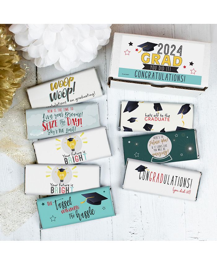Just Candy Graduation Candy Gift Box Class of 2024 - Hershey's ...