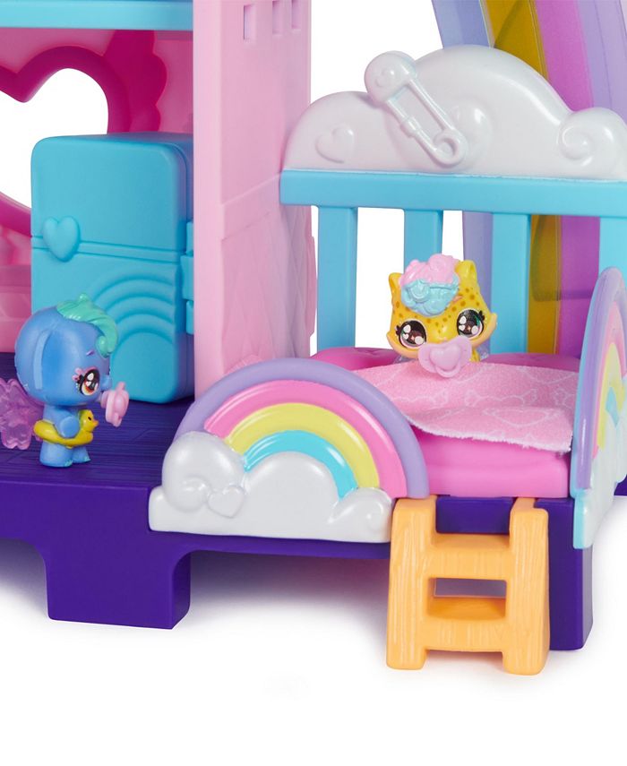 Hatchimals Alive Hatchi-Nursery Playset with 4 Mini Figures in Self ...