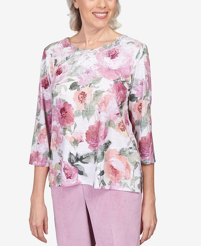 Alfred Dunner Petite Swiss Chalet Textured Floral Lace Neck Basic Top ...