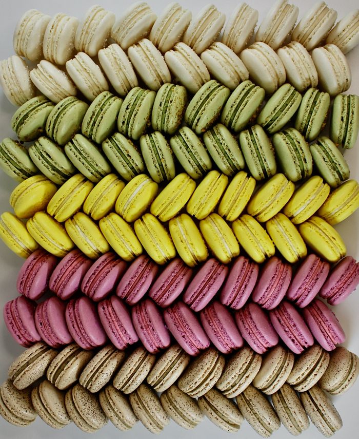 Savor Patisserie The Classics Collection French Macarons, 20 Count Box ...