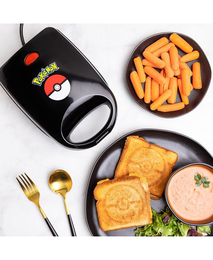Uncanny Brands Pokemon Poke Ball Single Sandwich Maker - Pokemon ...