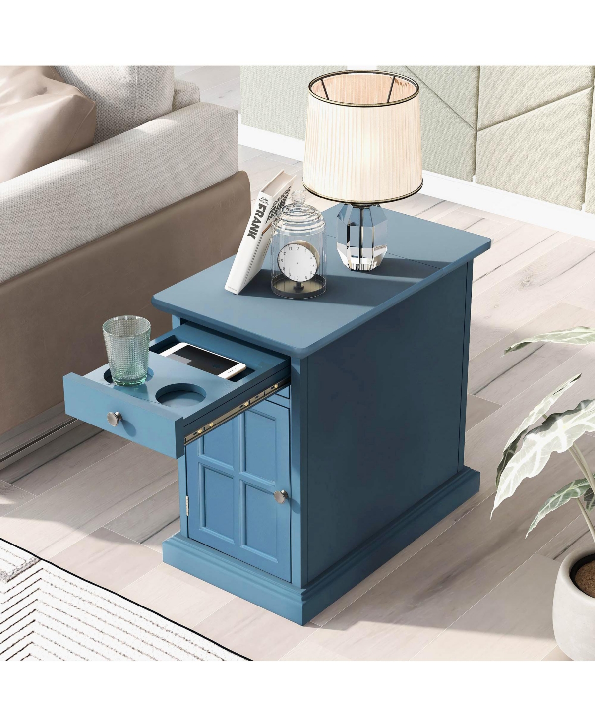 Click here for Simplie Fun Classic Vintage End Table with Usb Por... prices