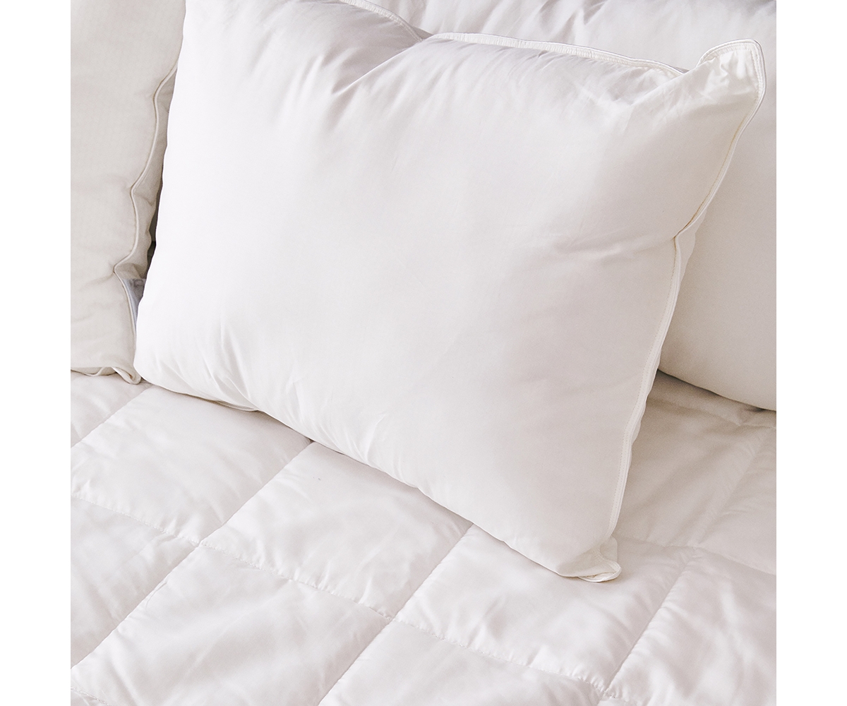 Click here for Slumber Cloud Core Down Alternative Pillow by Ulti... prices