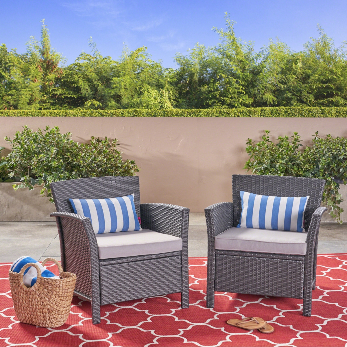 Click here for Streamdale Throne-Like Comfort The St Lucia Chair... prices