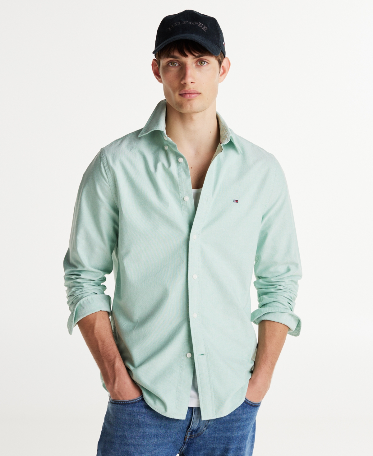 Click here for Tommy Hilfiger Mens Regular-Fit Heritage Oxford Sh... prices