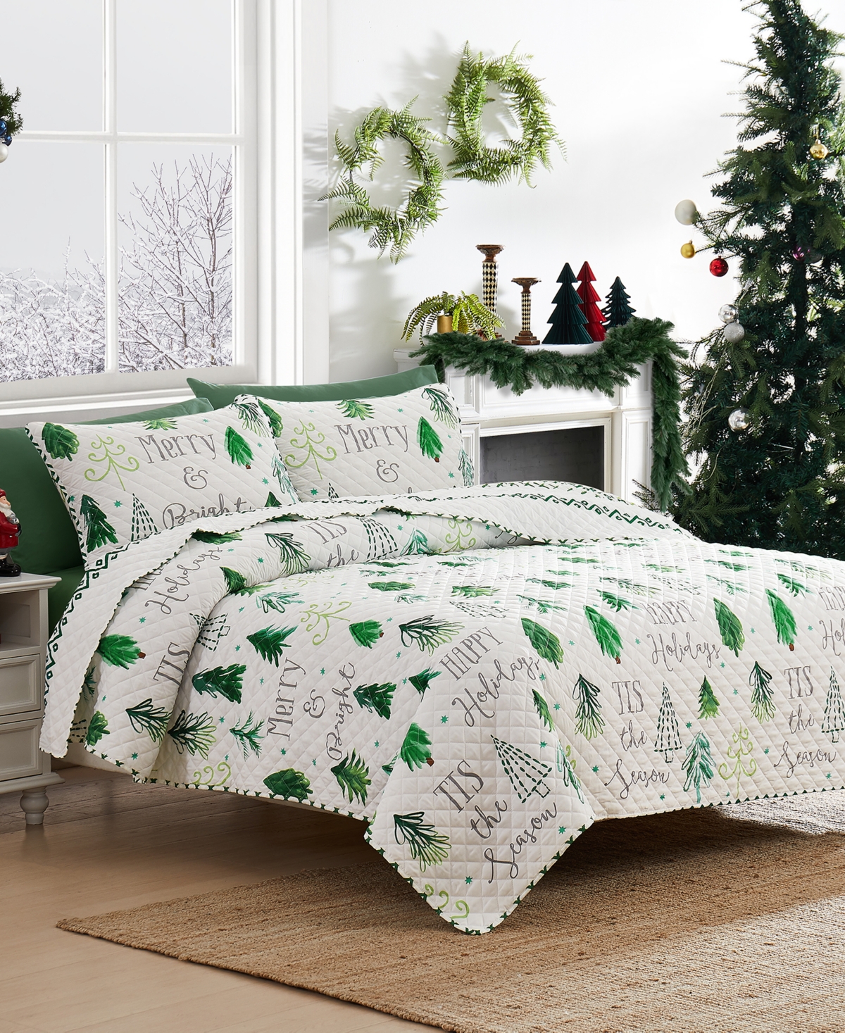 Click here for Avanti Christmas Trees Reversible 3-Pc. Quilt Set... prices