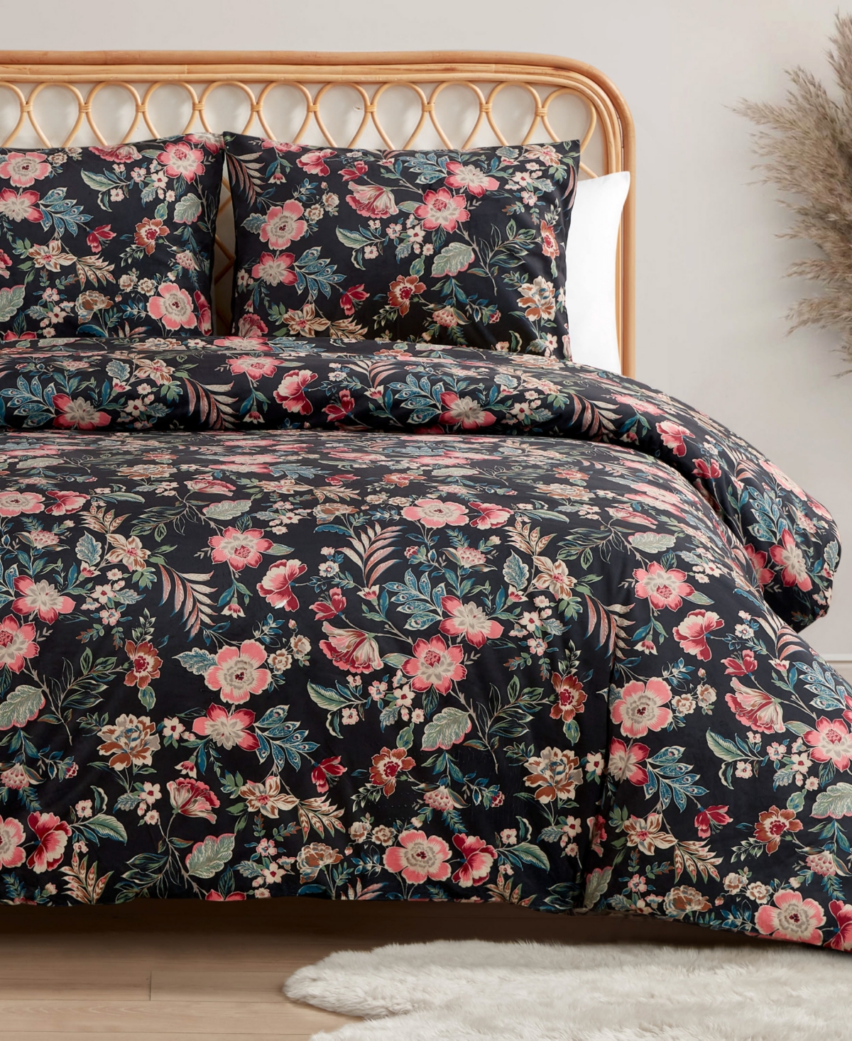 Jessica Simpson Arcadian Blooms 3-Pc. Duvet Cover Set  Full/Queen - Black
