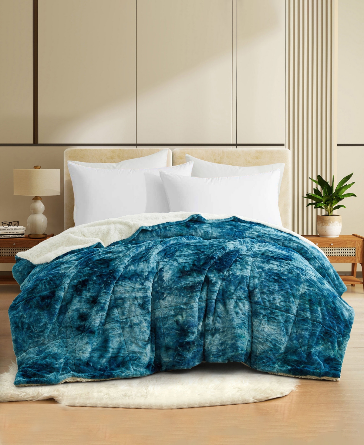 Click here for Unikome Velvet Sherpa Reversible Comforter  King -... prices
