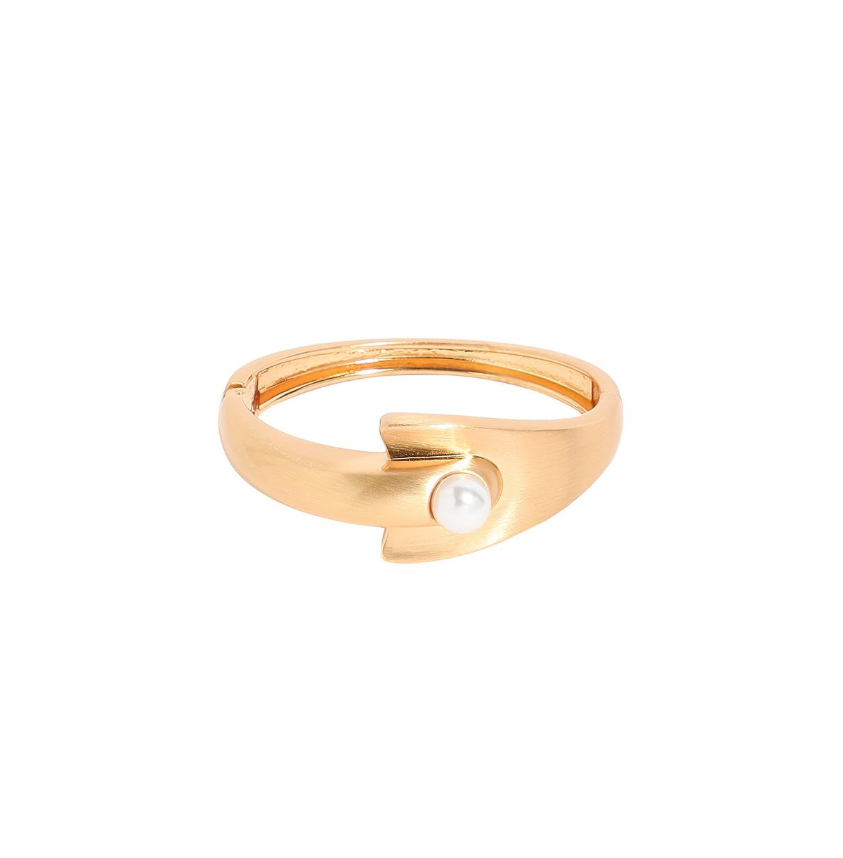 Click here for Metallic Asymetrical Bracelet - Gold prices