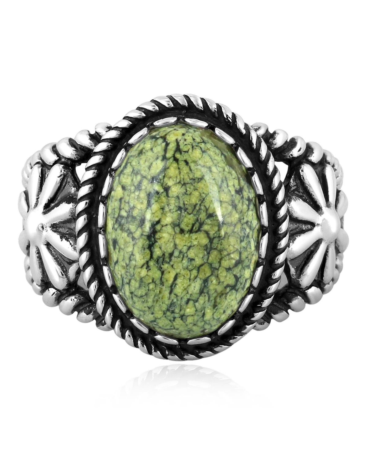 Click here for Sterling Silver Green Serpentine Concha Flower Rin... prices
