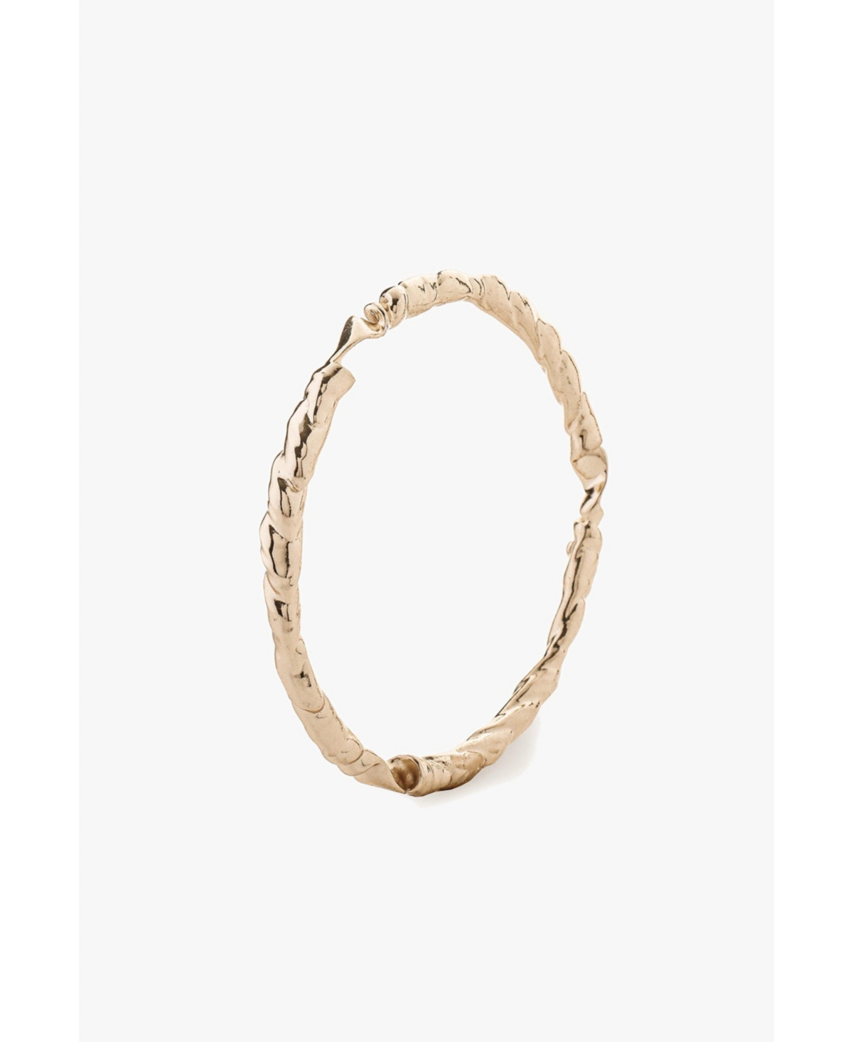 Click here for Isle Bangle - Gold prices