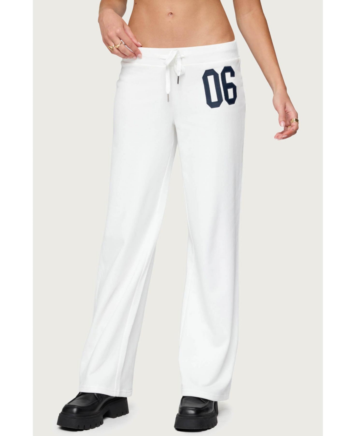 Click here for Edikted Womens 06 Sweatpants - White prices