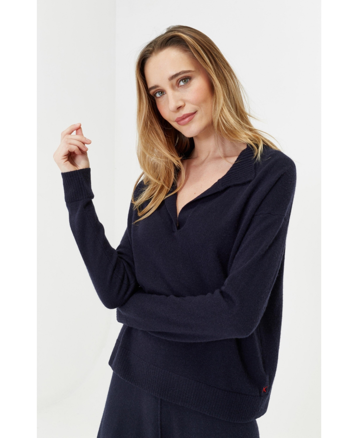 Click here for Chinti & Parker Womens Wool Cashmere Blend V Neck... prices