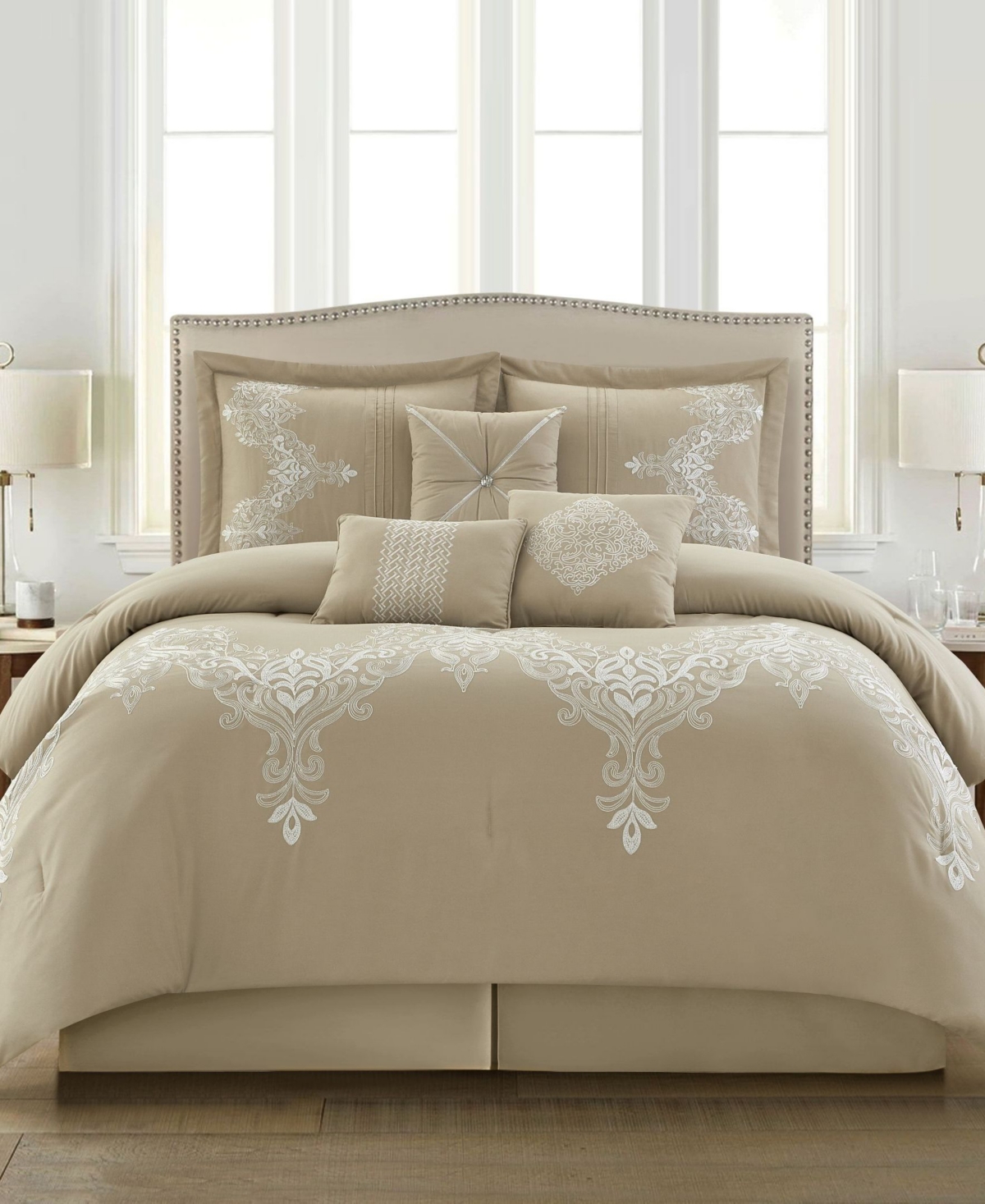 Click here for Stratford Park Fannie 7-Piece Comforter Set  King... prices