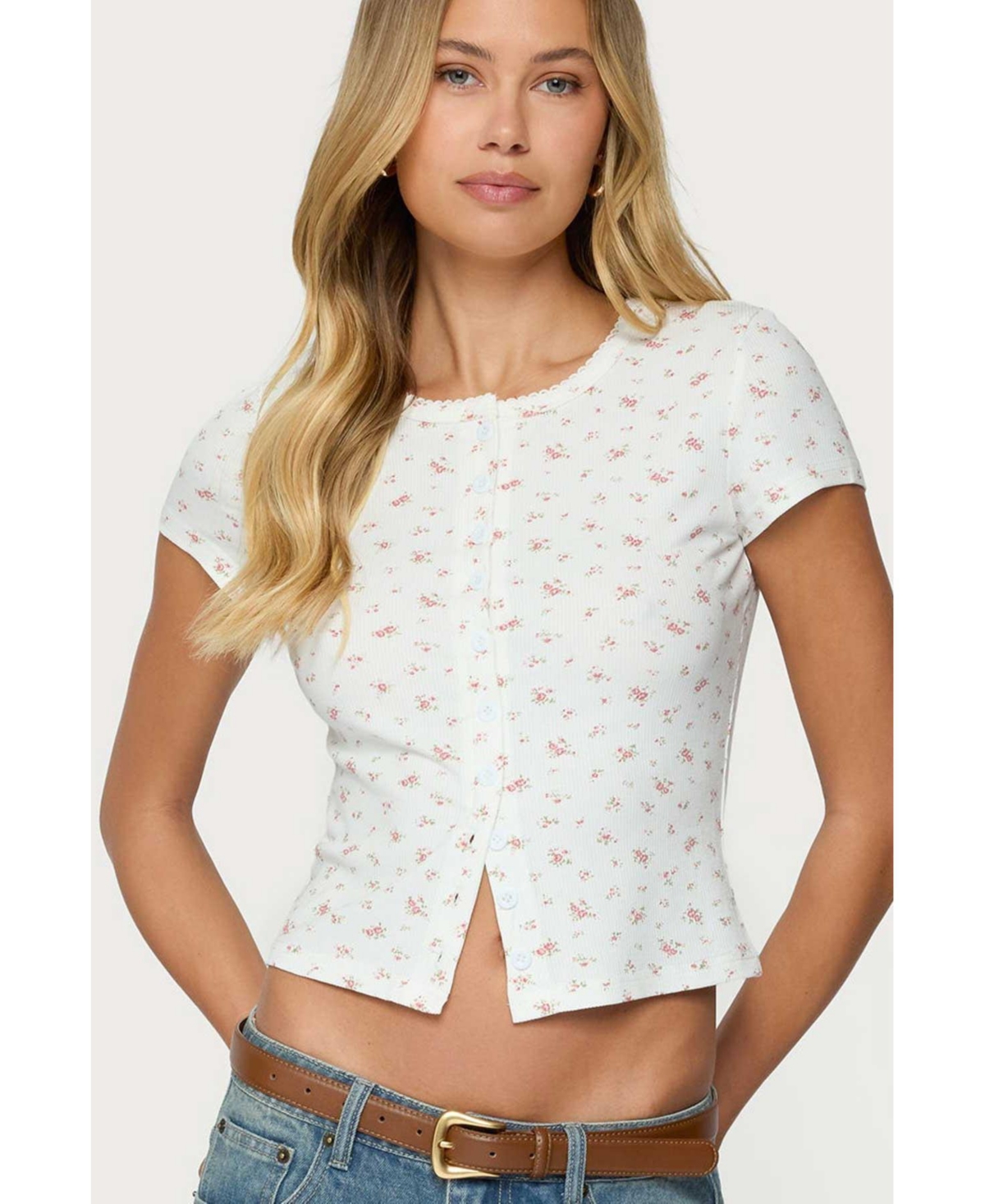 Click here for Edikted Womens Odella Floral Ribbed Button Up Top... prices
