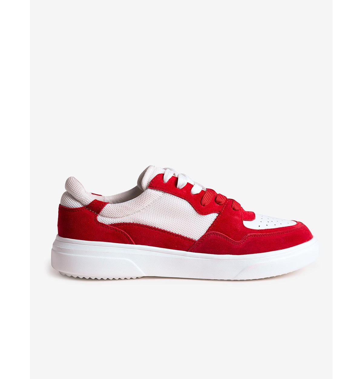 Click here for Freshy Mens Court 2.0 Sneaker - Crimson prices
