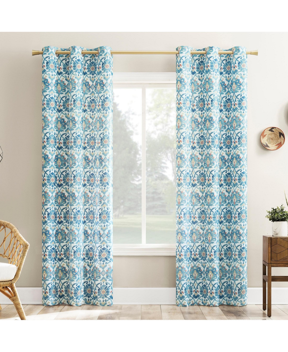 Click here for No. 918 Hillard Watercolor Medallion Semi-Sheer Gr... prices