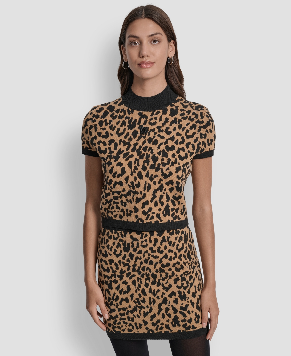 Click here for Dkny Jeans Womens Animal Print Cropped Top - Whisk... prices