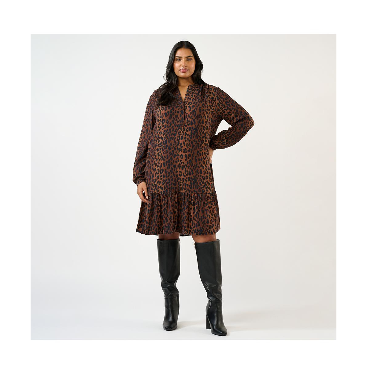 Click here for Estelle Plus Size Leona Dress prices