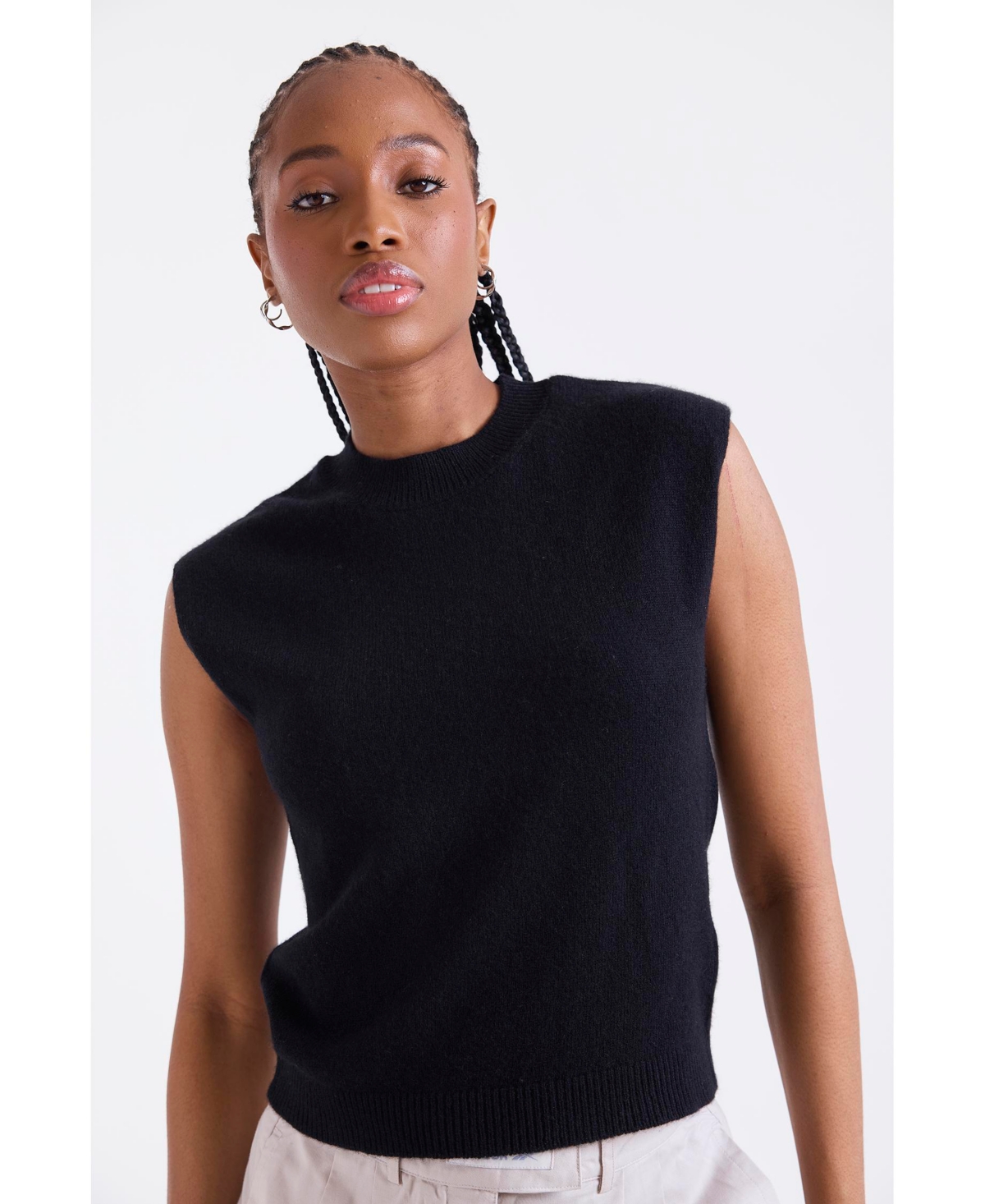 Click here for 1982 Womens Zarah Crew Neck Cashmere Knit Vest - B... prices