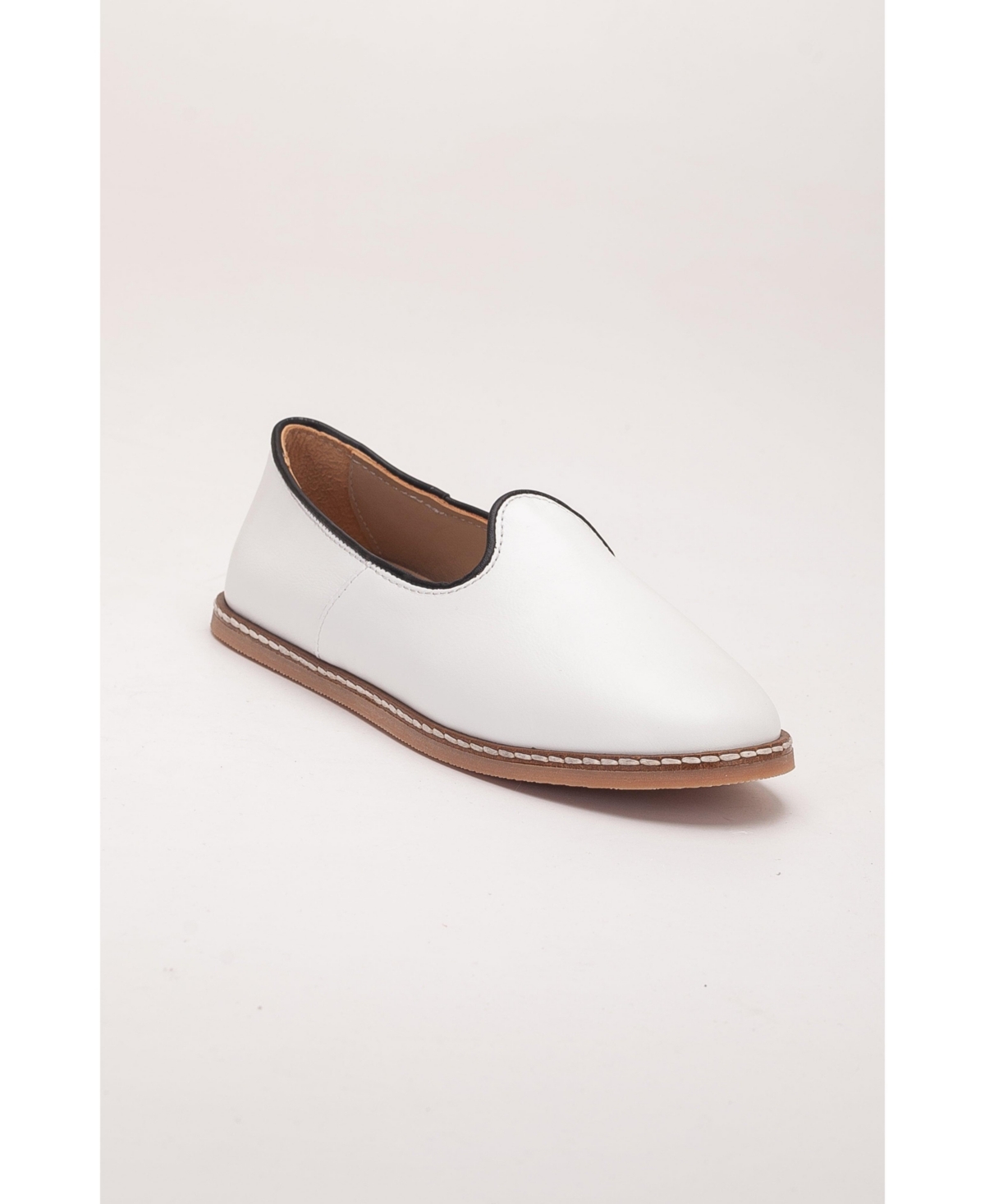 Click here for Epilogue Shoes Dalya Leather Slip On Flats (Women)... prices