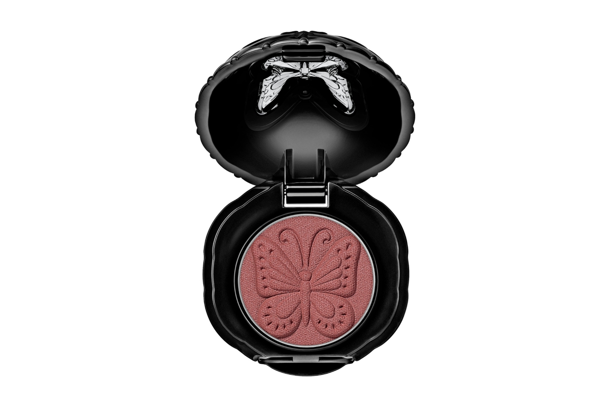 Click here for Anna Sui Matte Eye Color 702 - Cocoa sweet pink 30... prices