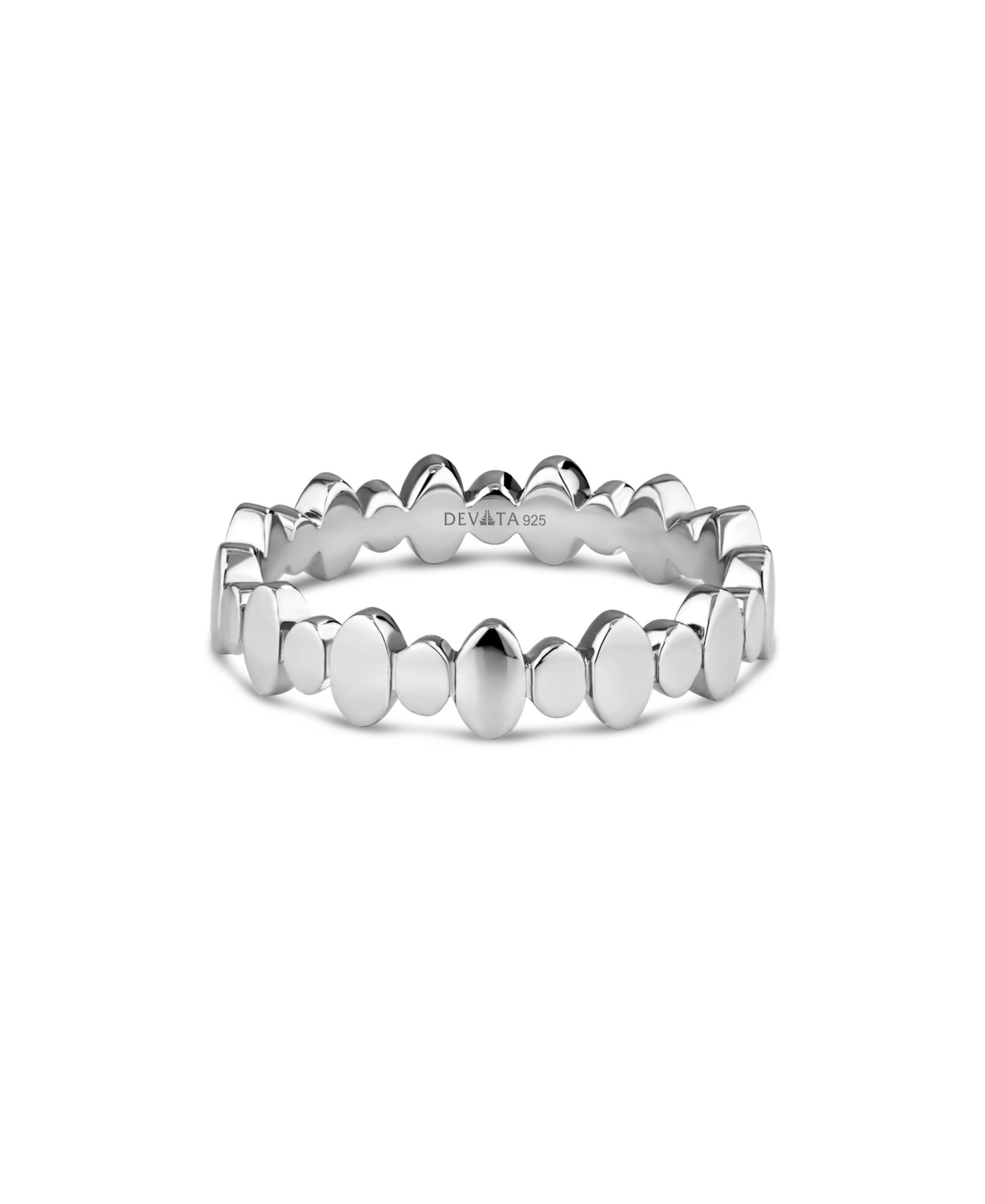 Click here for Devata Oval Link Ring in Rhodium Plated Sterling S... prices
