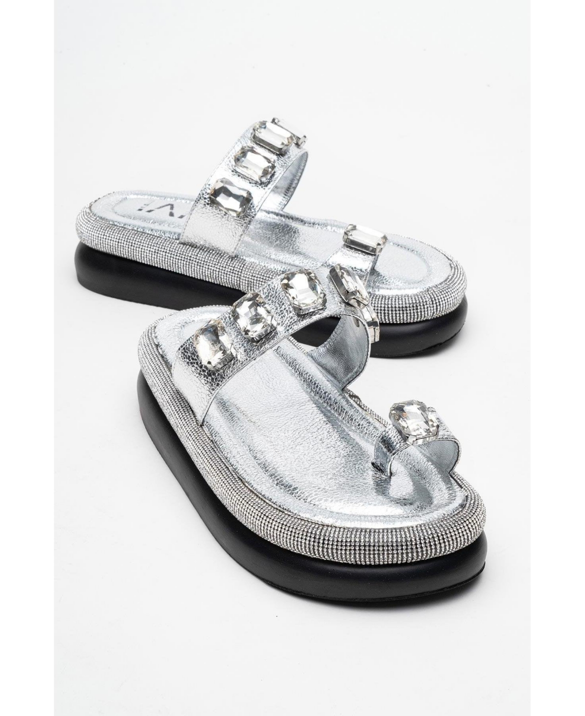 Click here for Prologue Shoes Evans Jeweled Platform Sandal (Wome... prices