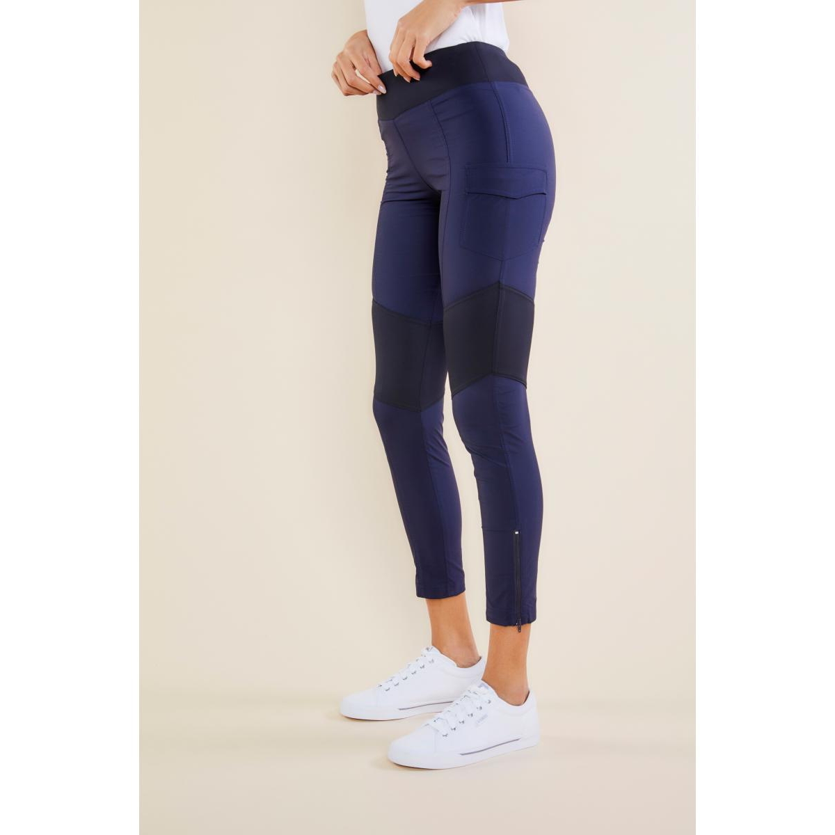 Click here for Anatomie Womens The Andrea Contrast-Panel Legging prices