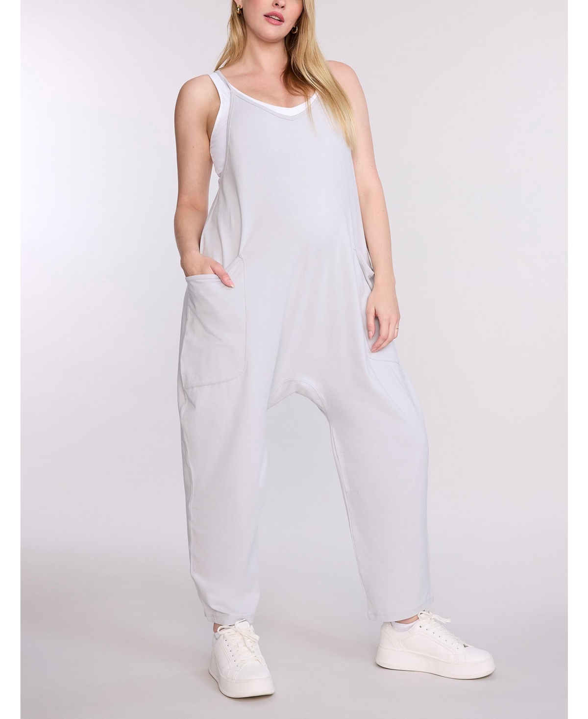 Click here for Motherhood Maternity Womens Sleeveless Relaxed Fit... prices