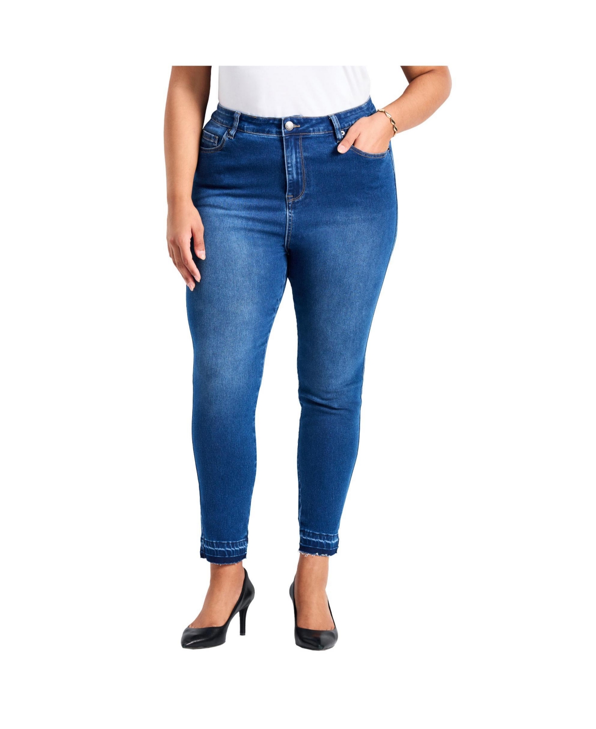 Click here for Avenue Womens Butter Skinny Frayed Hem Jean - Mid... prices