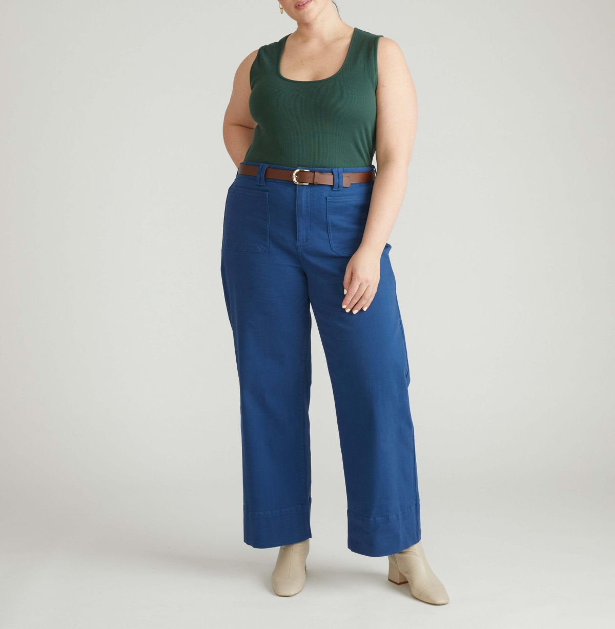 Click here for Universal Standard Womens Claudia High Rise Stretc... prices