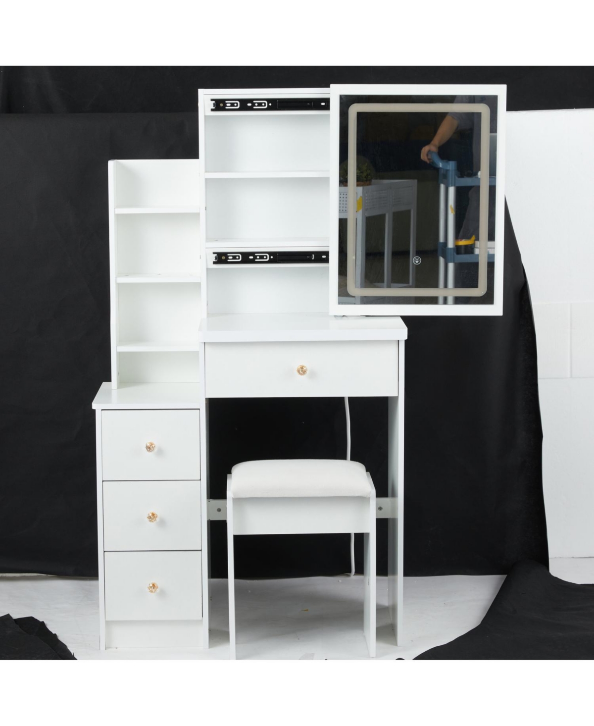 Click here for Streamdale Furniture Streamdale Compact Bedside Va... prices