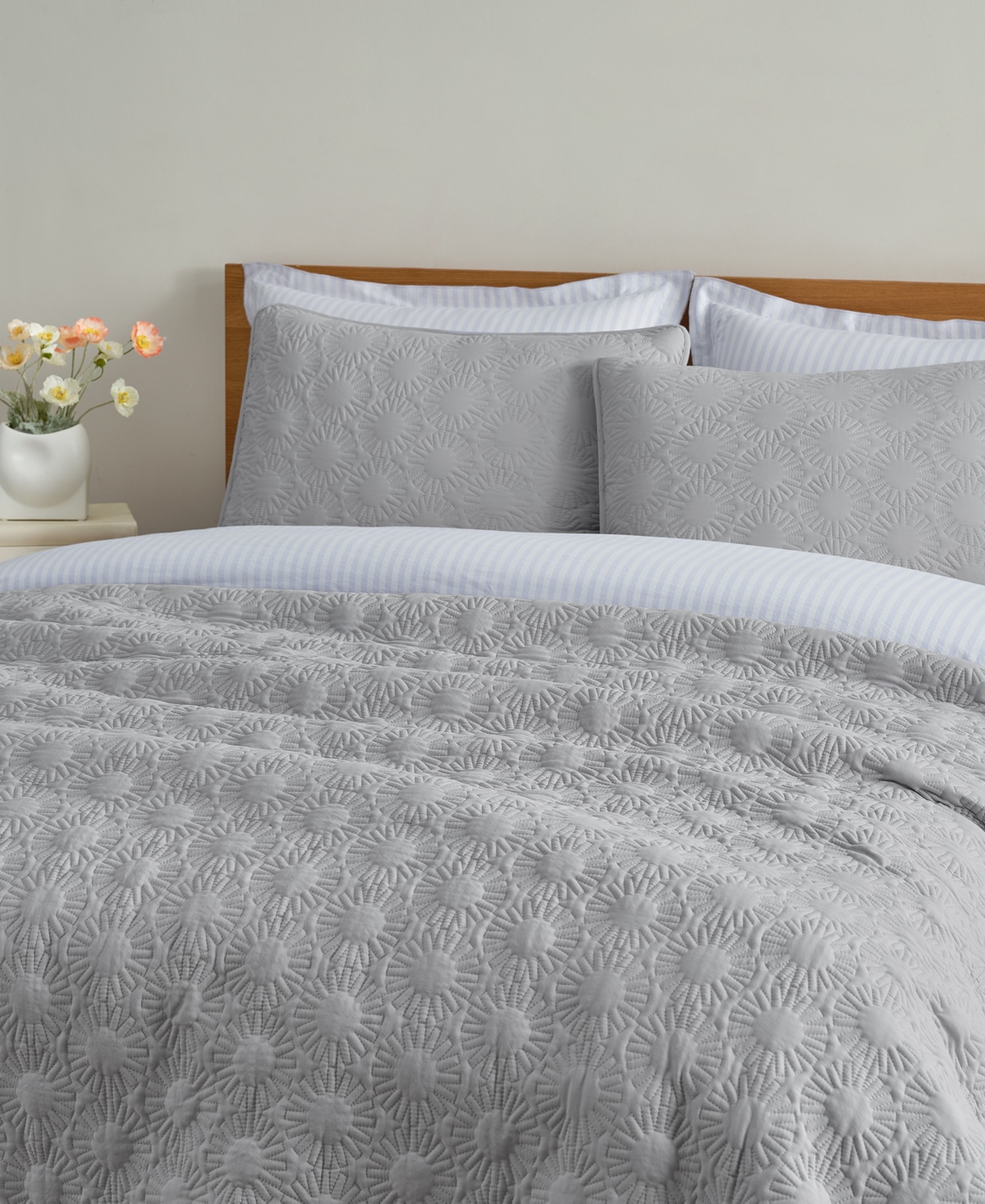 Click here for Closeout! Ugg Devon Sun Logo Quilt Set  Twin/Twin... prices