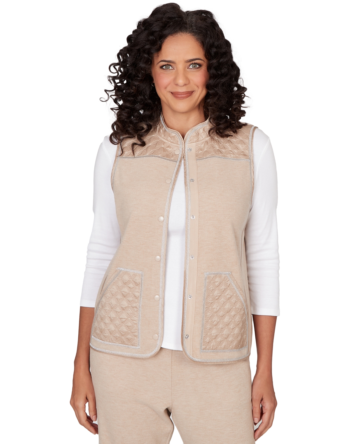 Click here for Alfred Dunner Petite Comfort and Joy Quilted Snap... prices