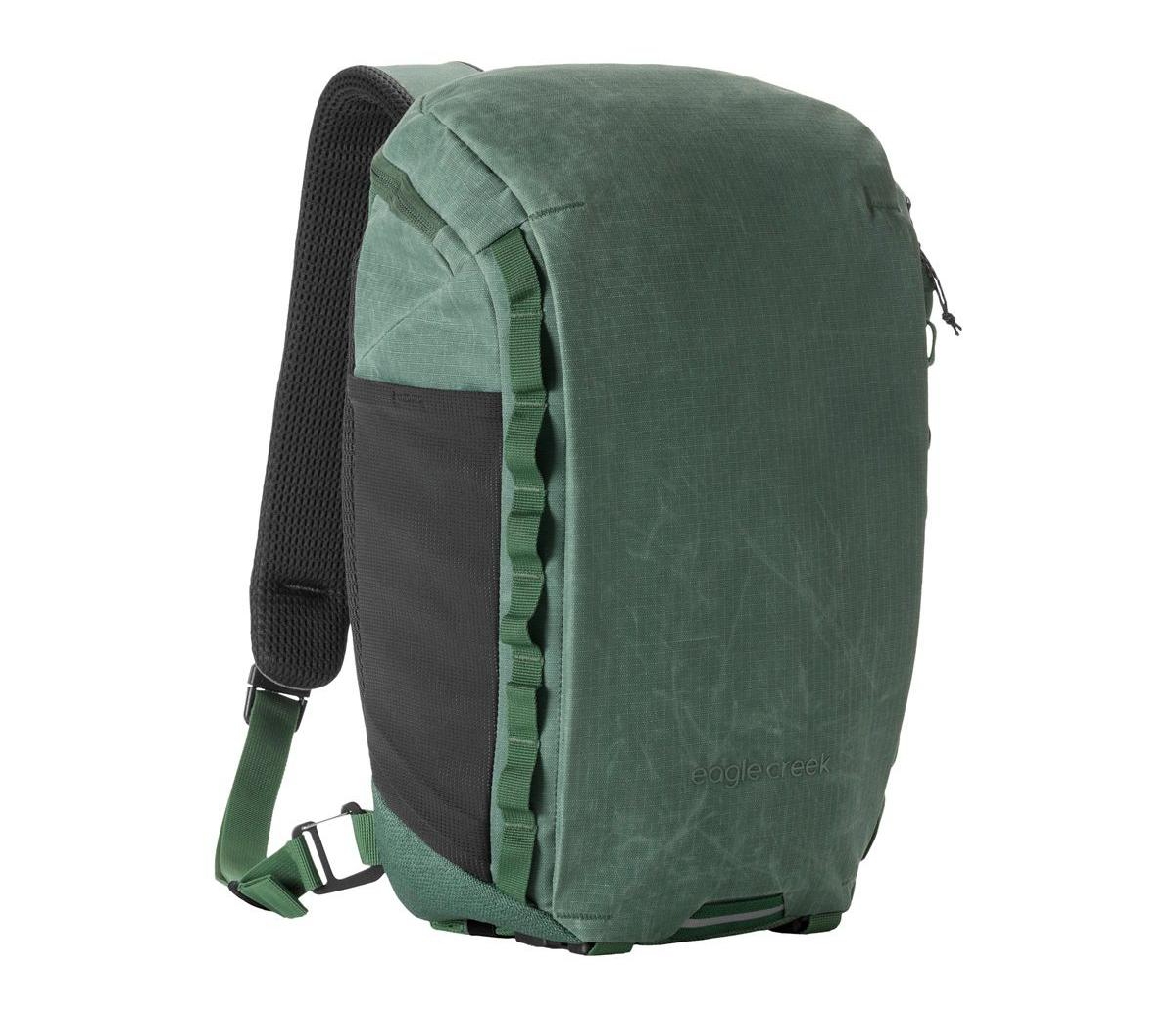 Click here for Eagle Creek Explore Sling Pack - Grass green prices