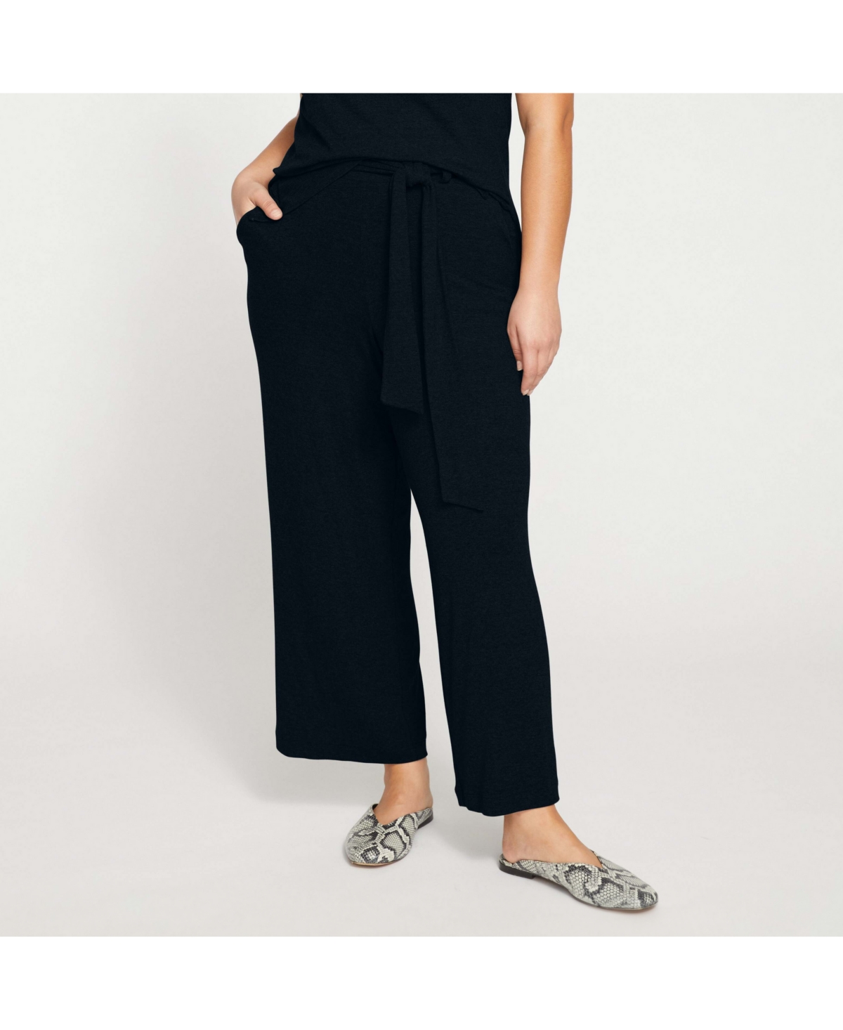 Click here for Universal Standard Womens TravelKnit Wide Leg Pant... prices