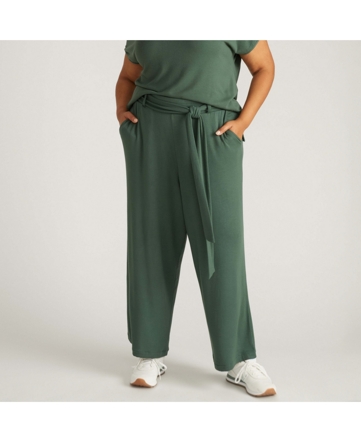 Click here for Universal Standard Womens TravelKnit Wide Leg Pant... prices