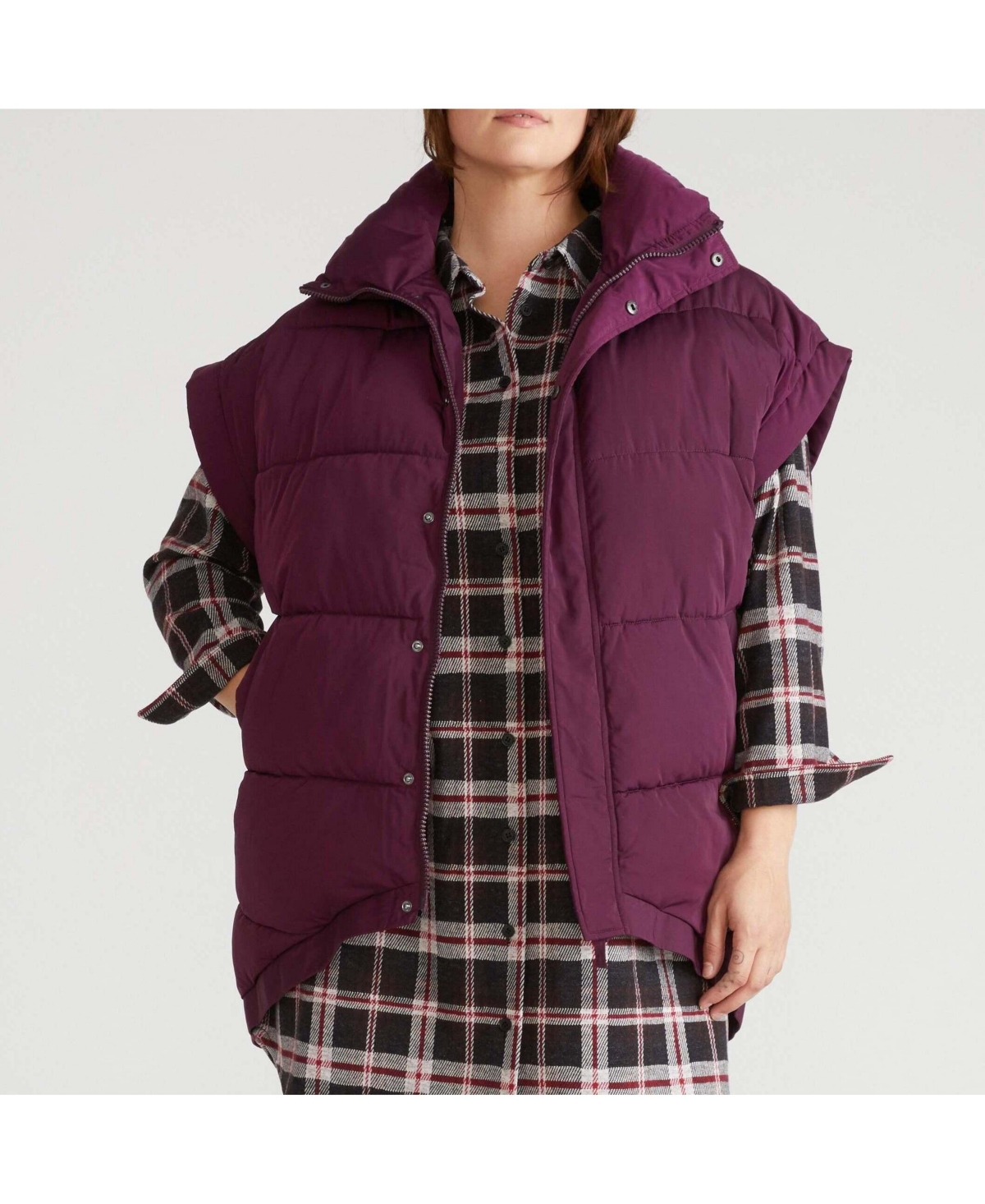 Click here for Universal Standard Womens Plus Size Paparazzi Puff... prices