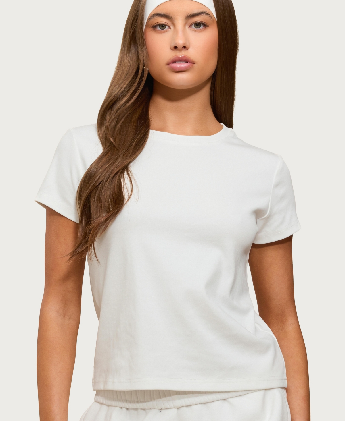 Click here for Edikted Womens Perfect Basic T Shirt - White prices