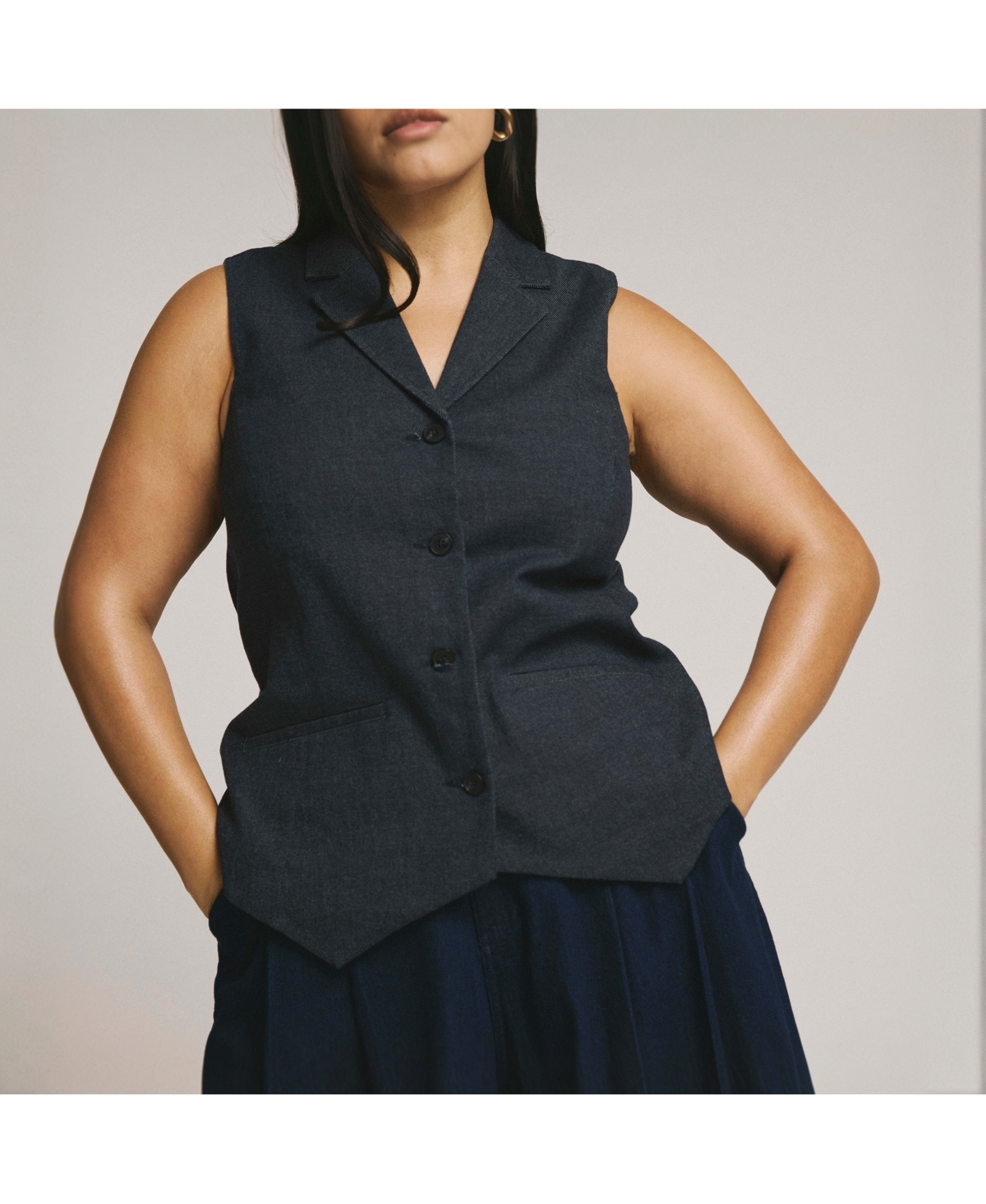 Click here for Universal Standard Womens Denim Look Vest - Navy prices