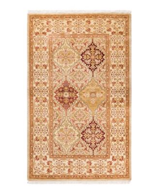 Click here for Adorn Hand Woven Rugs Mogul M1543376 prices