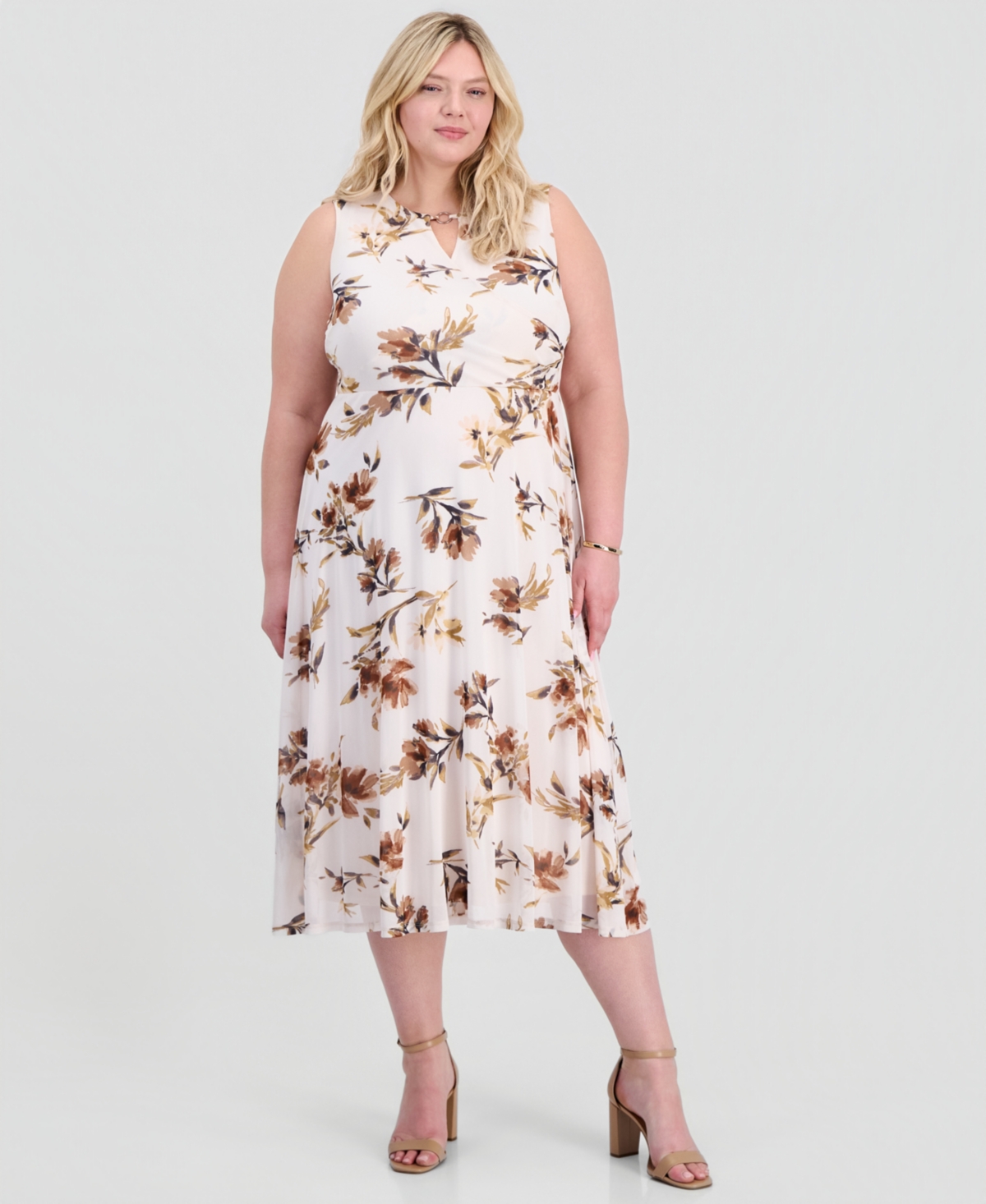 Click here for Sandra Darren Plus Size Sleeveless Midi Dress - Ta... prices