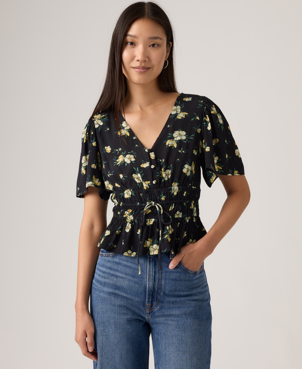 Click here for Levis Womens V-Neck Floral-Print Short-Sleeve Blou... prices