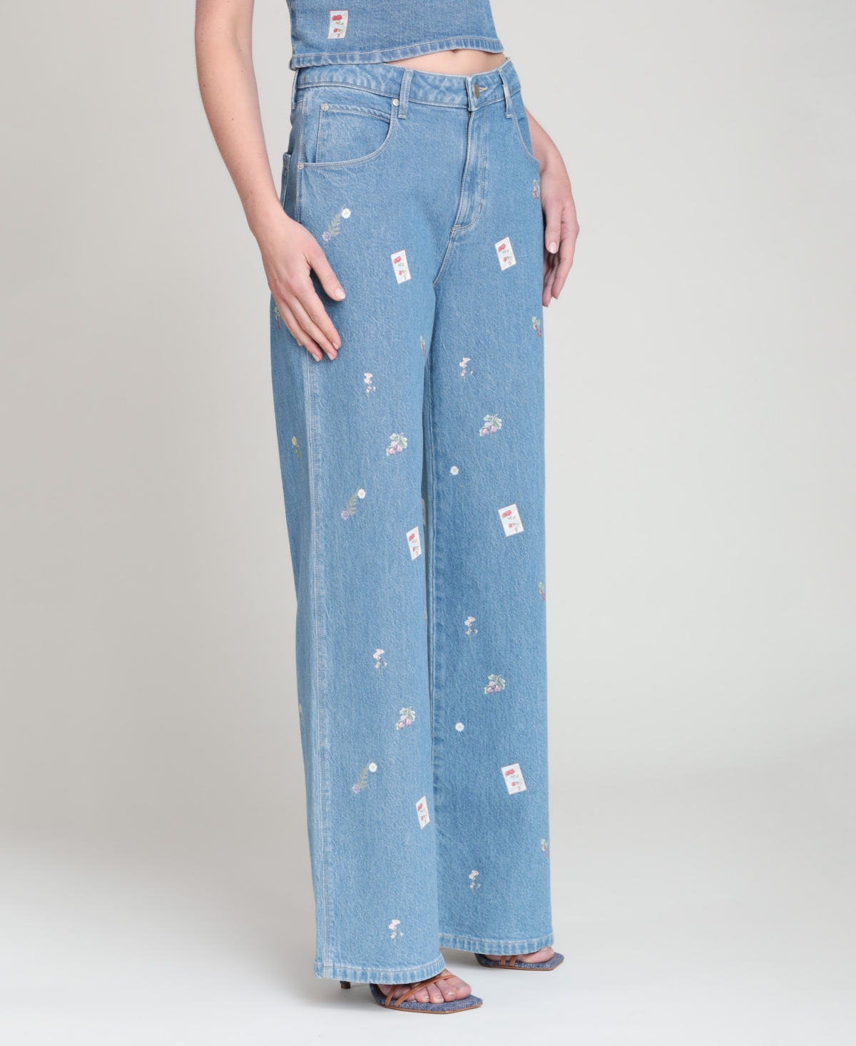 Click here for Avec Les Filles Womens High-Rise Printed Jeans - C... prices