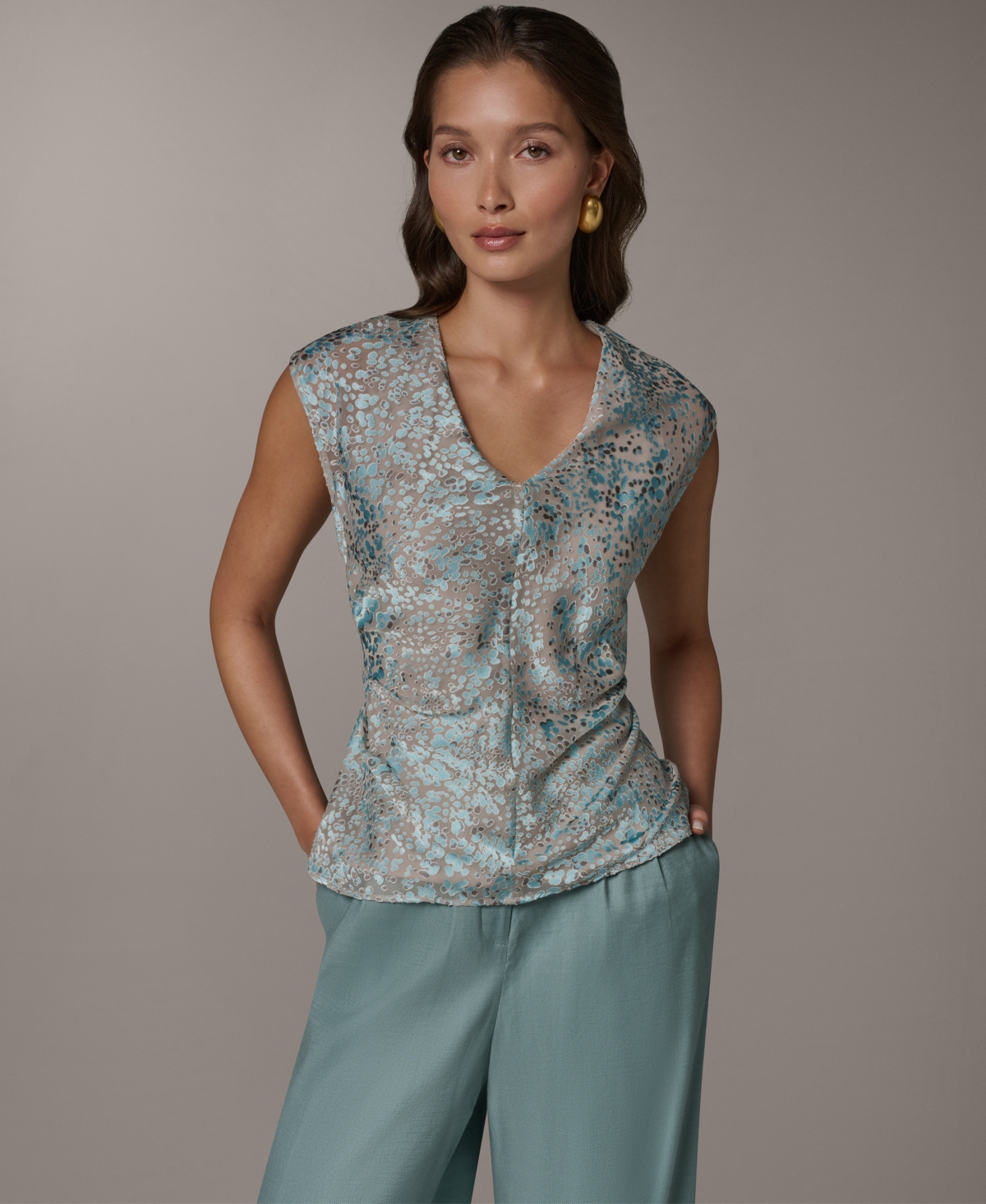 Click here for Donna Karan New York Womens V-Neck Printed Top - T... prices