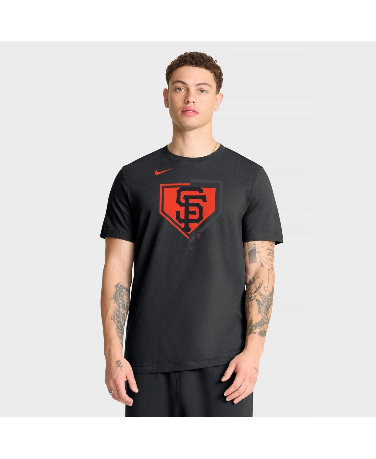 Click here for Nike Mens Black San Francisco Giants Icon T-Shirt... prices