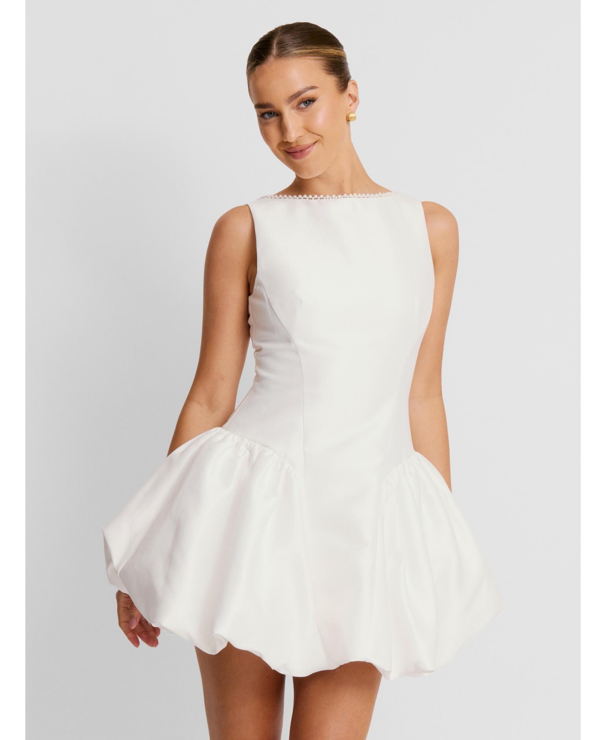 Click here for Six Stories Womens Sleeveless Bubble Hem Mini Dres... prices